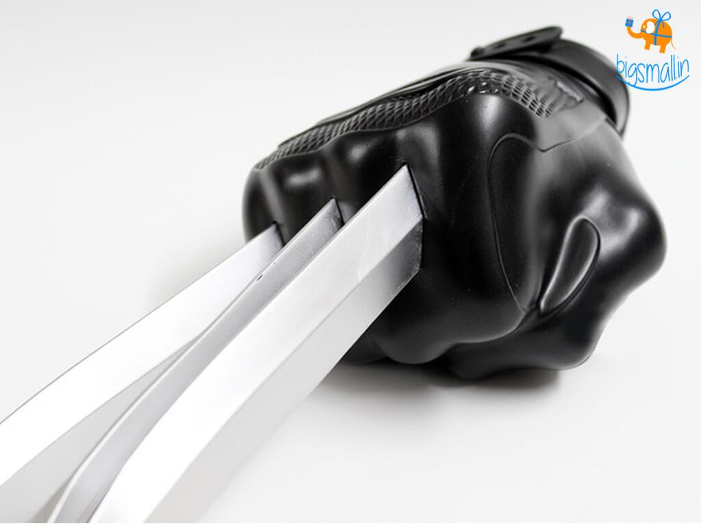 Retractable Claw Gloves